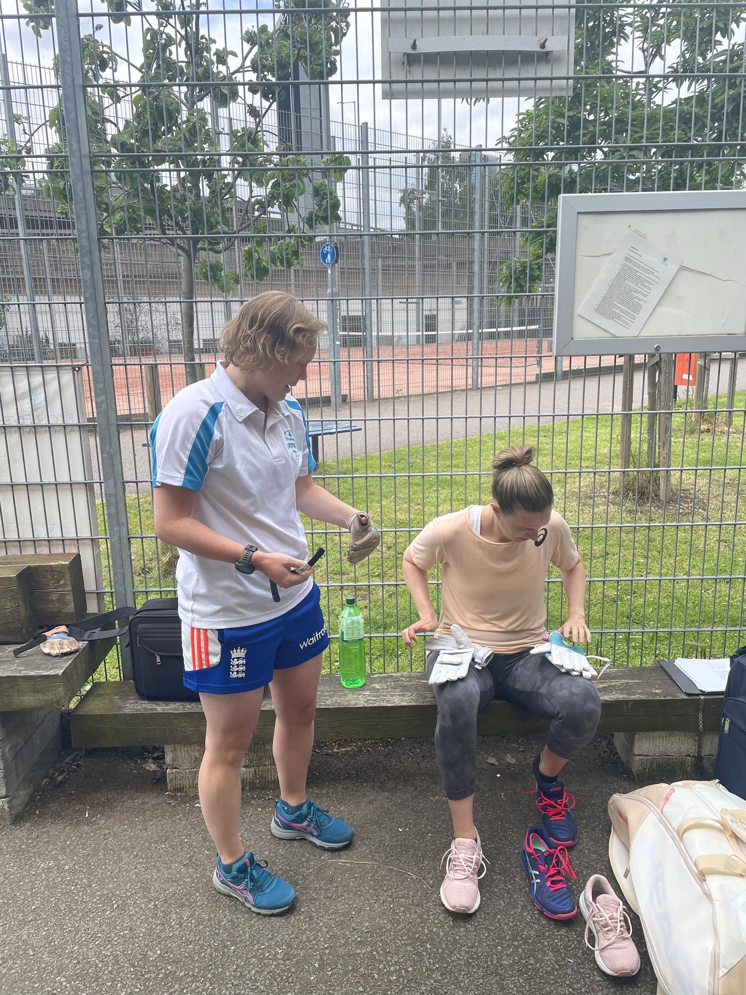 Squash Champion Laura Massaro Plays Fives