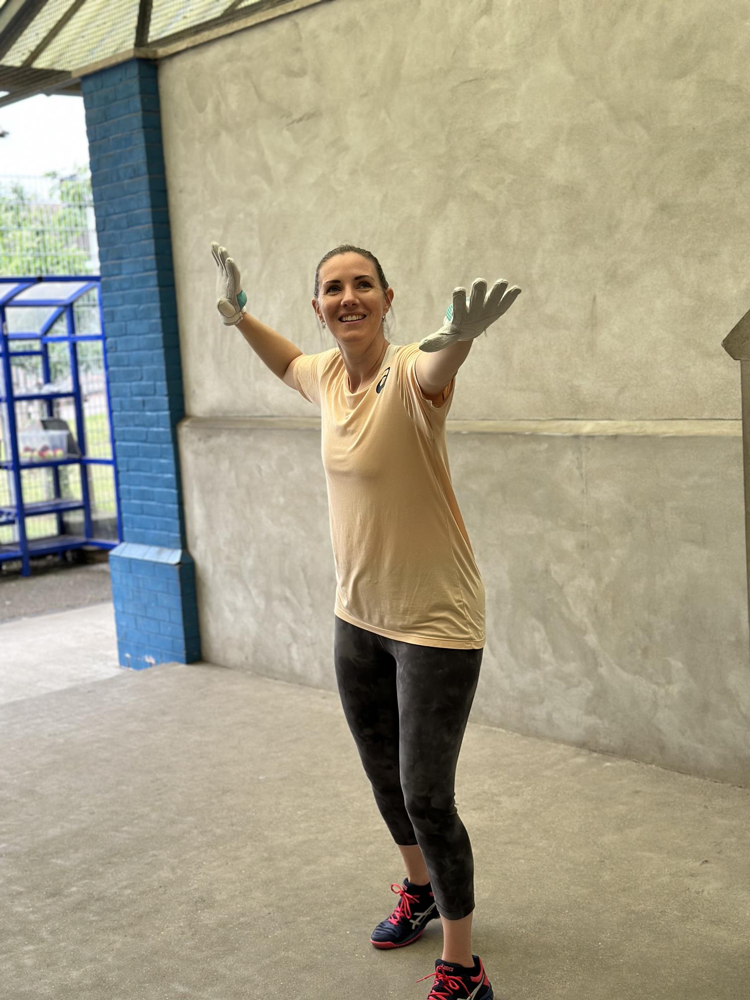 Squash Champion Laura Massaro Plays Fives