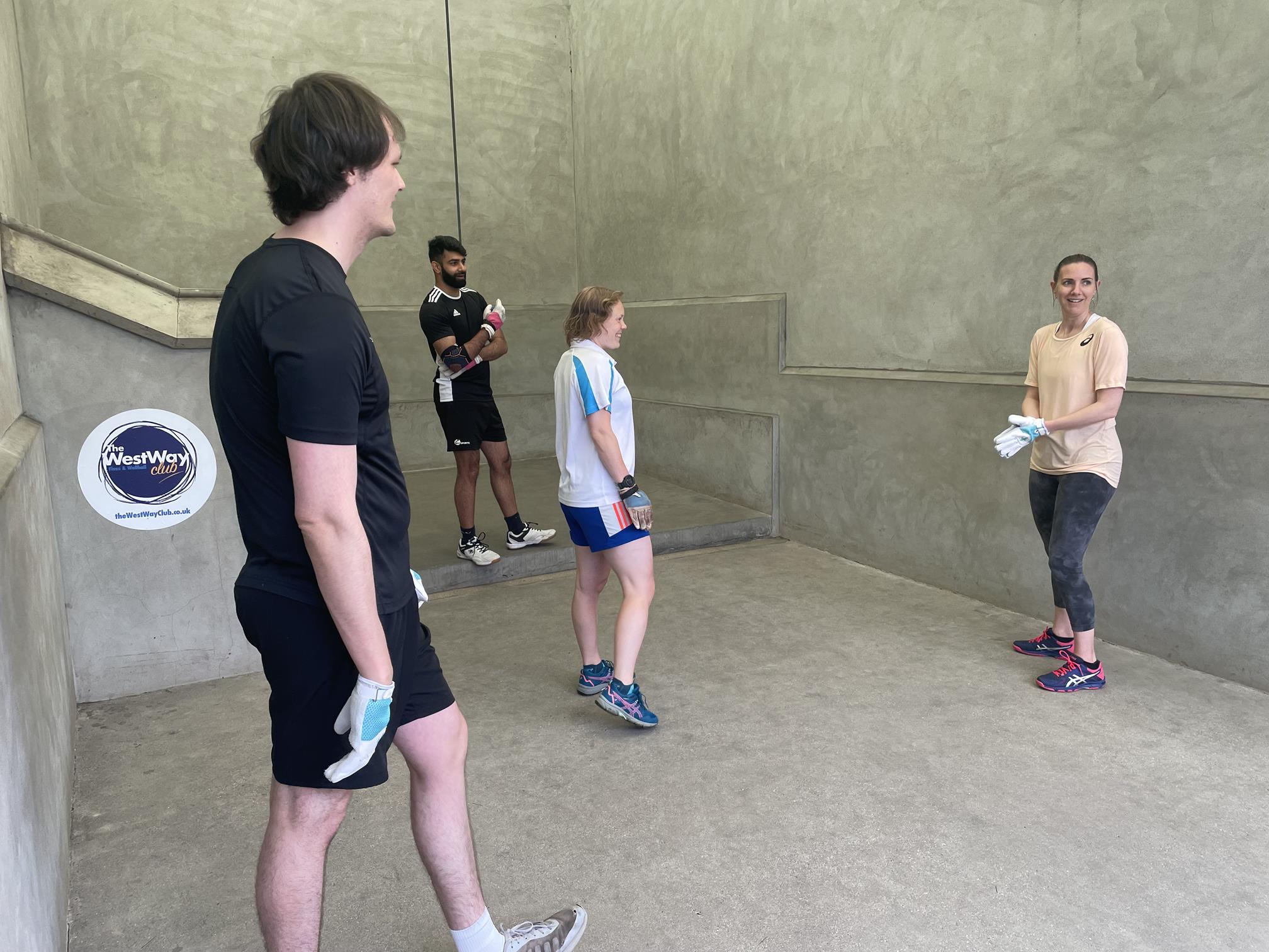 Squash Champion Laura Massaro Plays Fives